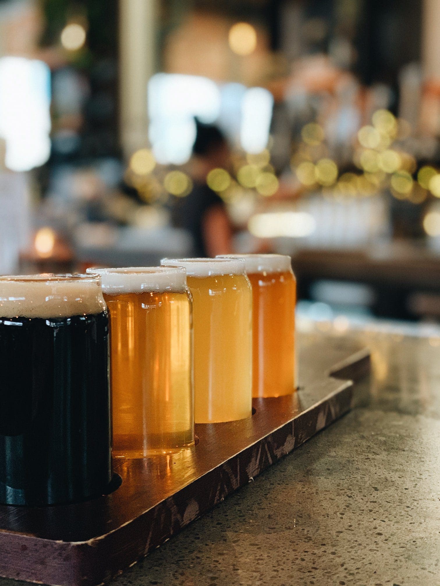 Top Reno Bars Near Me for Networking & Craft Drinks | 10Torr